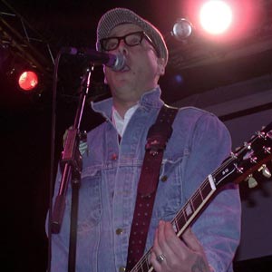 Show Review: Darkbuster at Dee Dee’s, Quincy, MA 3/6/04
